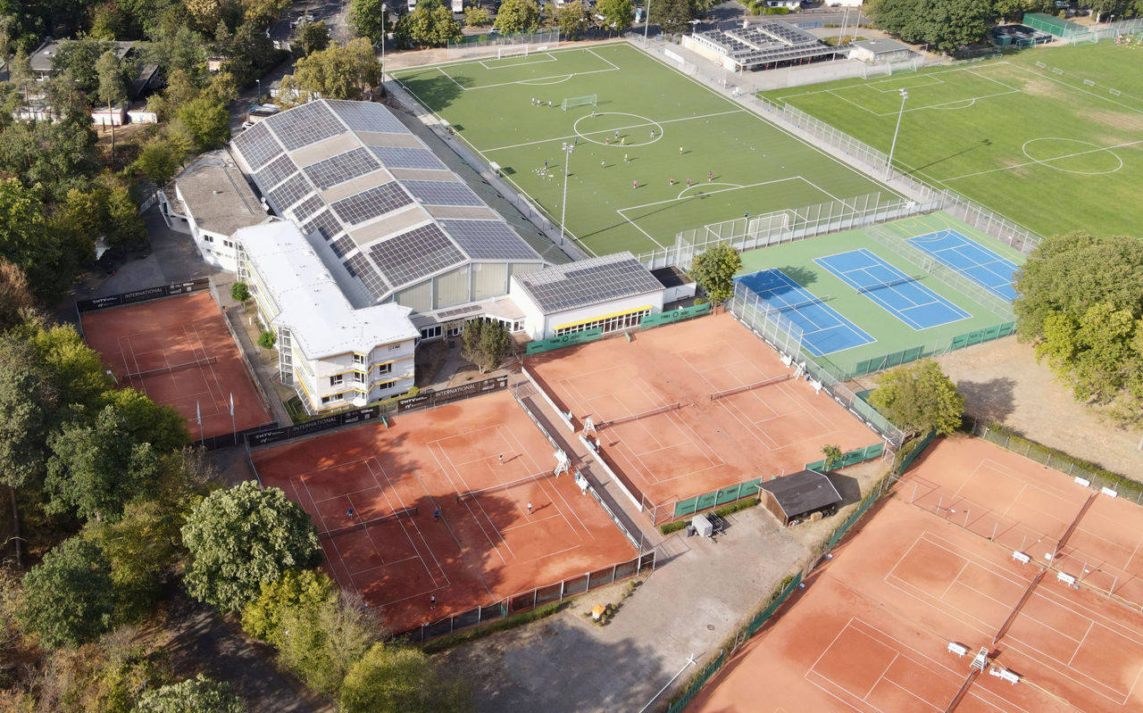 Matchball für die Feiertage: Die HTV-Geschäftsstelle macht Pause!